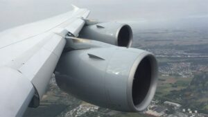 Slats: ¿Qué son y para qué sirven? - TMAS Aviación